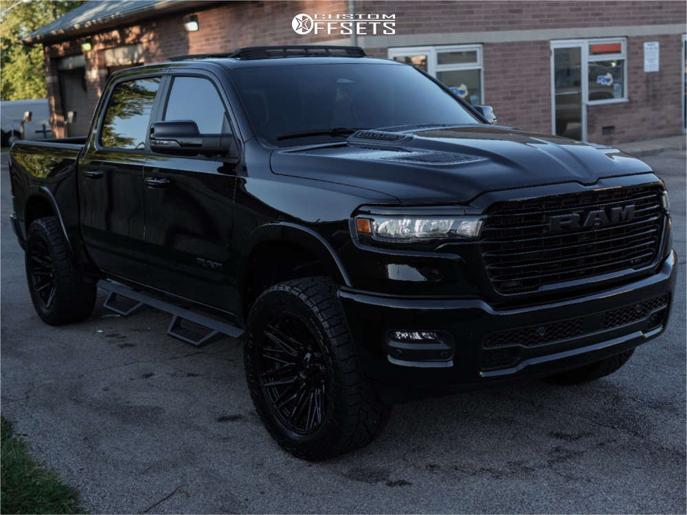 2025 Ram 1500 with 22x10 -19 Gear Off-Road 770b and 35/12.5R22 Falken ...