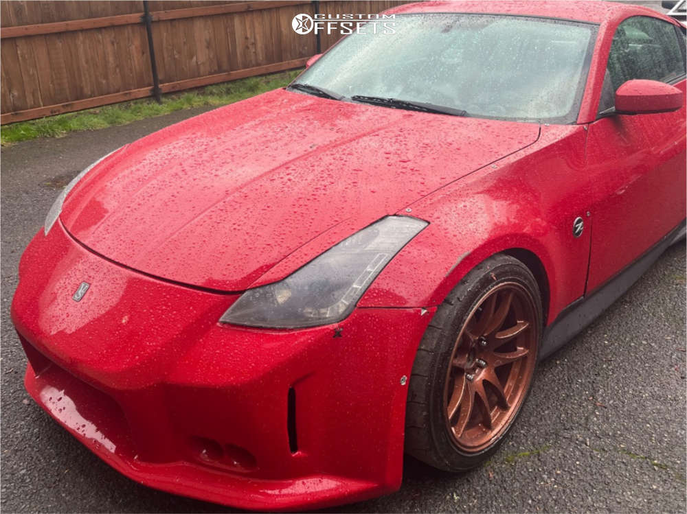 2003 Nissan 350Z with 18x9.5 35 Work Emotion Cr 2p and 235/60R18 ...
