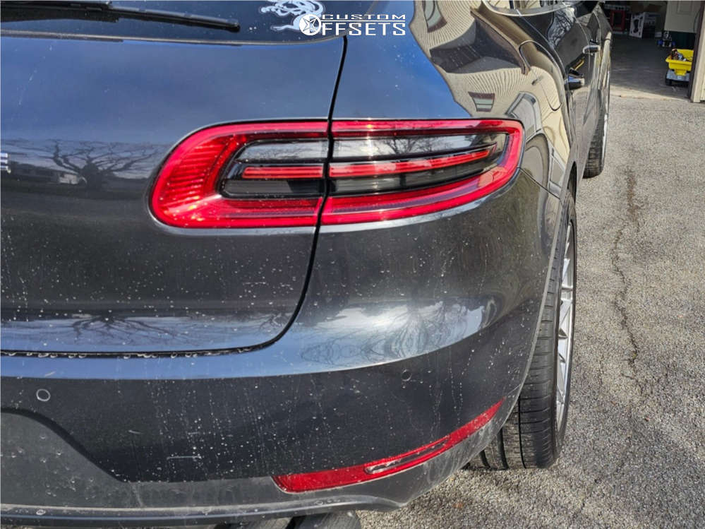 2017 Porsche Macan with 20x9 24 Variant Radon and 265/45R20 Falken ...