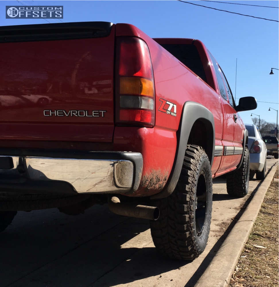 2002 Chevrolet Silverado 1500 with 17x9 -12 Dropstars 645mb and 285 ...