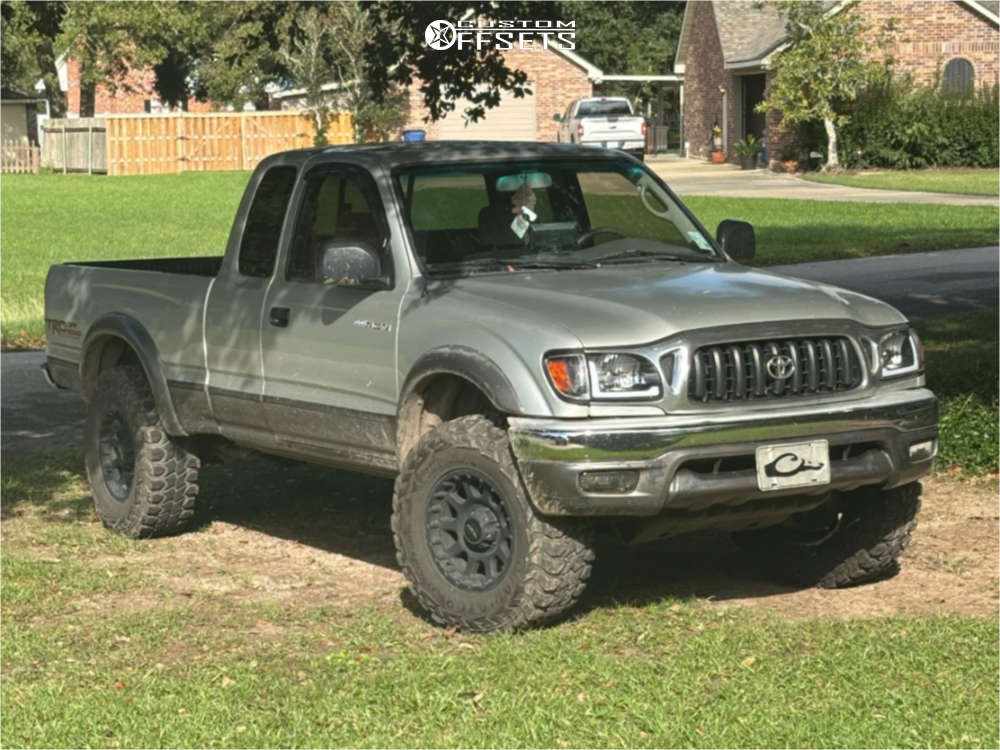 2003 Toyota Tacoma with 16x8 0 Pro Comp Series 32 and 285/75R16 ...