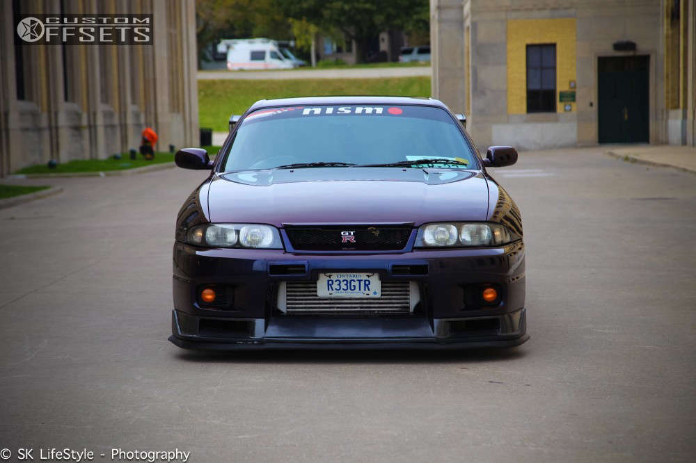 1996 Nissan Skyline R33 with 18x9.5 12 Volk GT-C and 255/35R18 Dunlop ...