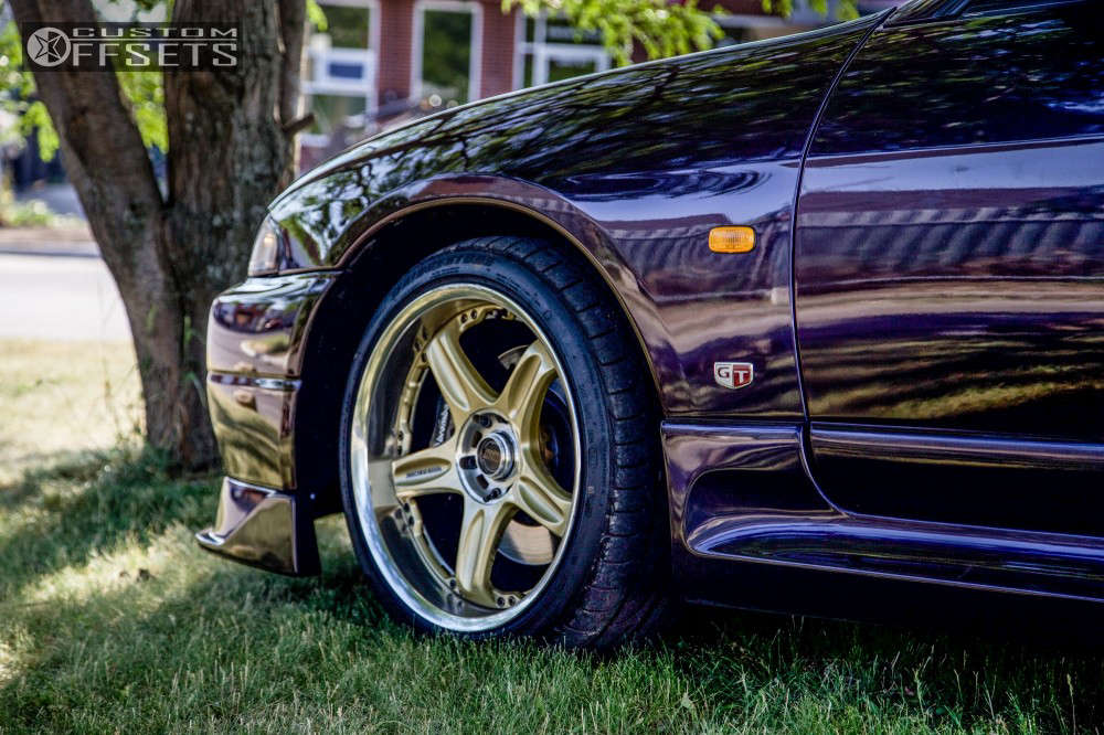 1996 Nissan Skyline R33 with 18x9.5 12 Volk GT-C and 255/35R18 Dunlop ...