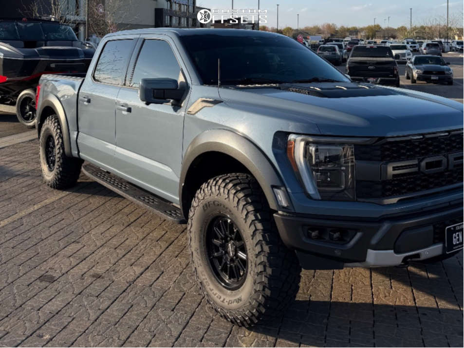 2023 Ford F-150 with 17x8.5 25 Method Mr323 and 317/80R17 BFGoodrich ...