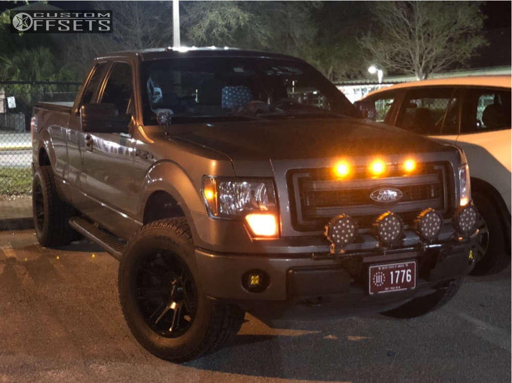 2013 Ford F-150 with 20x10 -18 Helo He904 and 35/12.5R20 Mickey ...