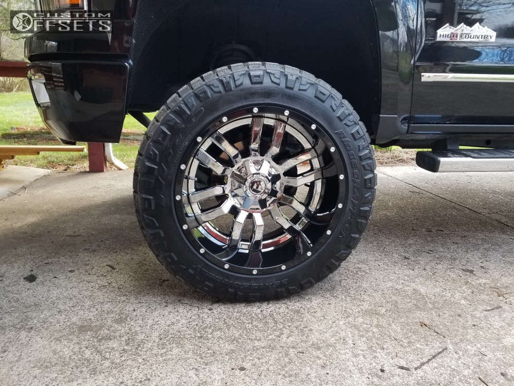 2014 Chevrolet Silverado 1500 with 22x12 -44 Fuel Sledge and 35/12.5R22 ...