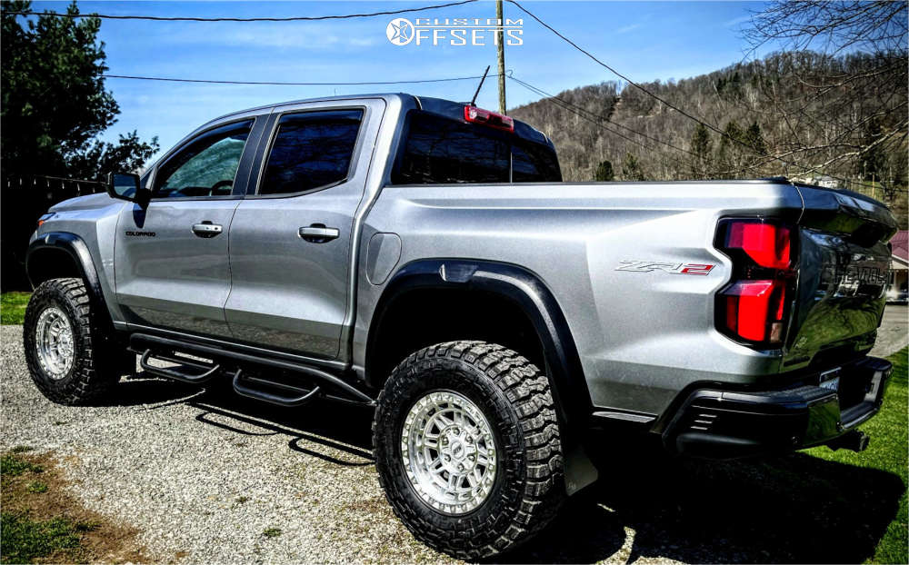 2025 Chevrolet Colorado with 17x9 0 DTS 603ms and 295/70R17 Kenda ...