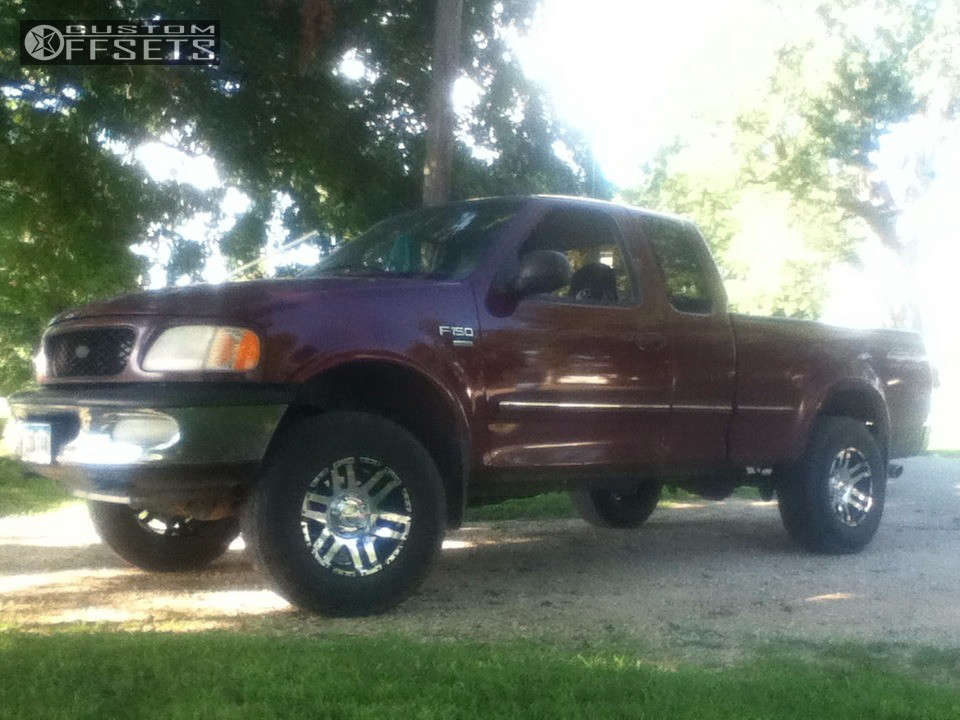 1997 Ford F-150 with 17x9 -12 Axe Offroad 79 and 285/70R17 Nitto Terra ...