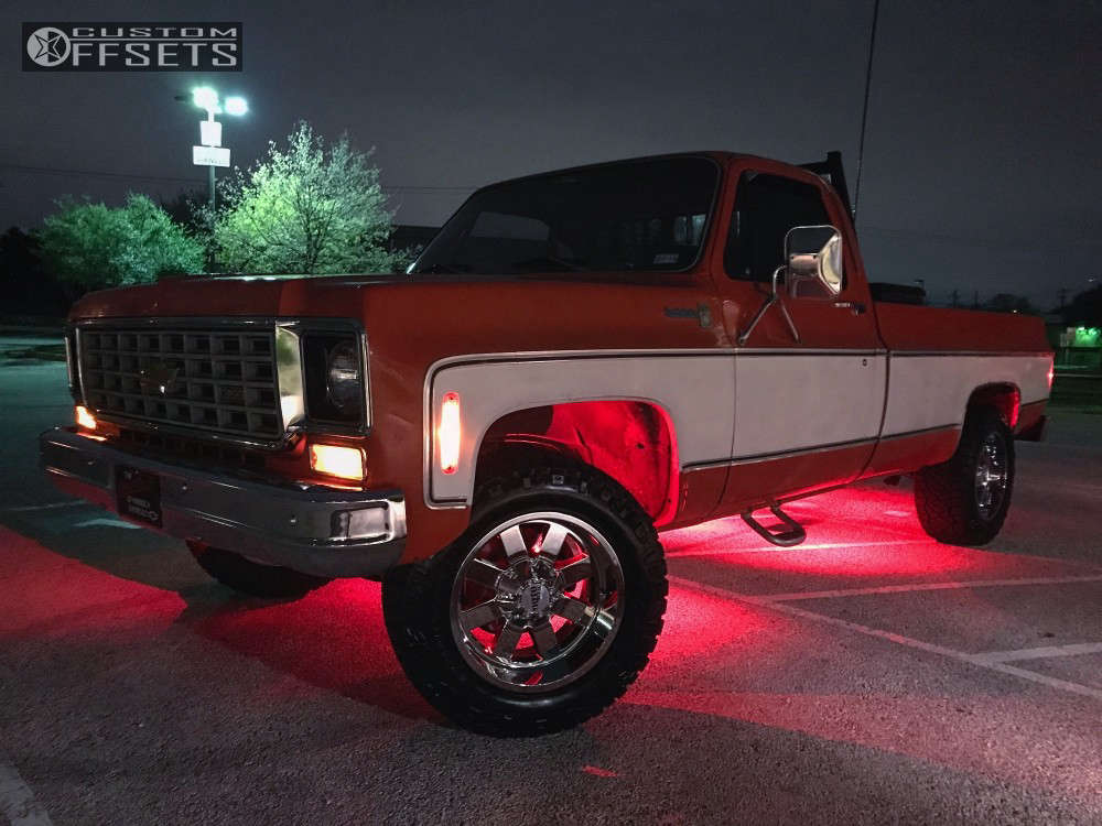 1975 Chevrolet C2500 with 18x10 -24 Moto Metal Mo962 and 275/70R18 ...