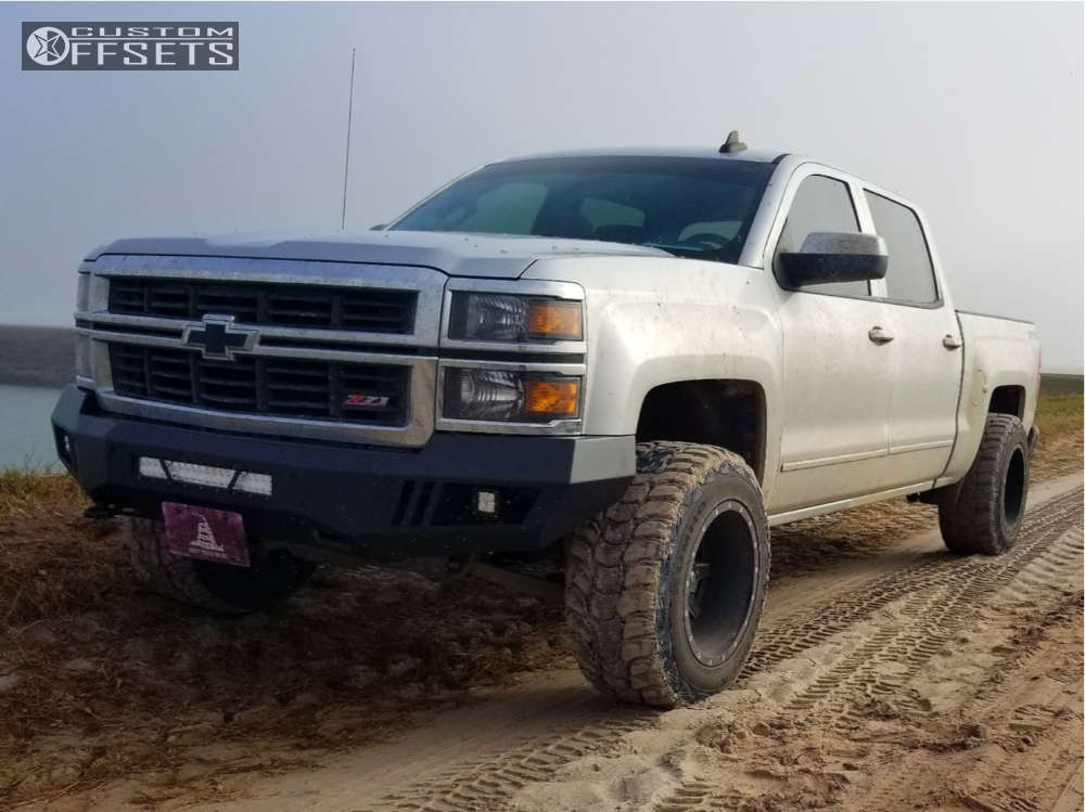 2015 Chevrolet Silverado 1500 with 18x12 -44 Fuel Maverick and 33/12 ...