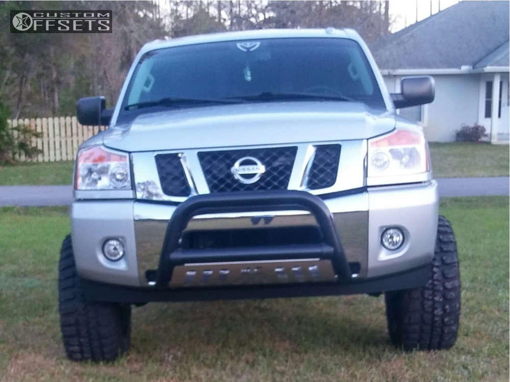 2013 Nissan Titan with 20x12 -44 Red Dirt Road Vortex and 33/12.5R20 ...