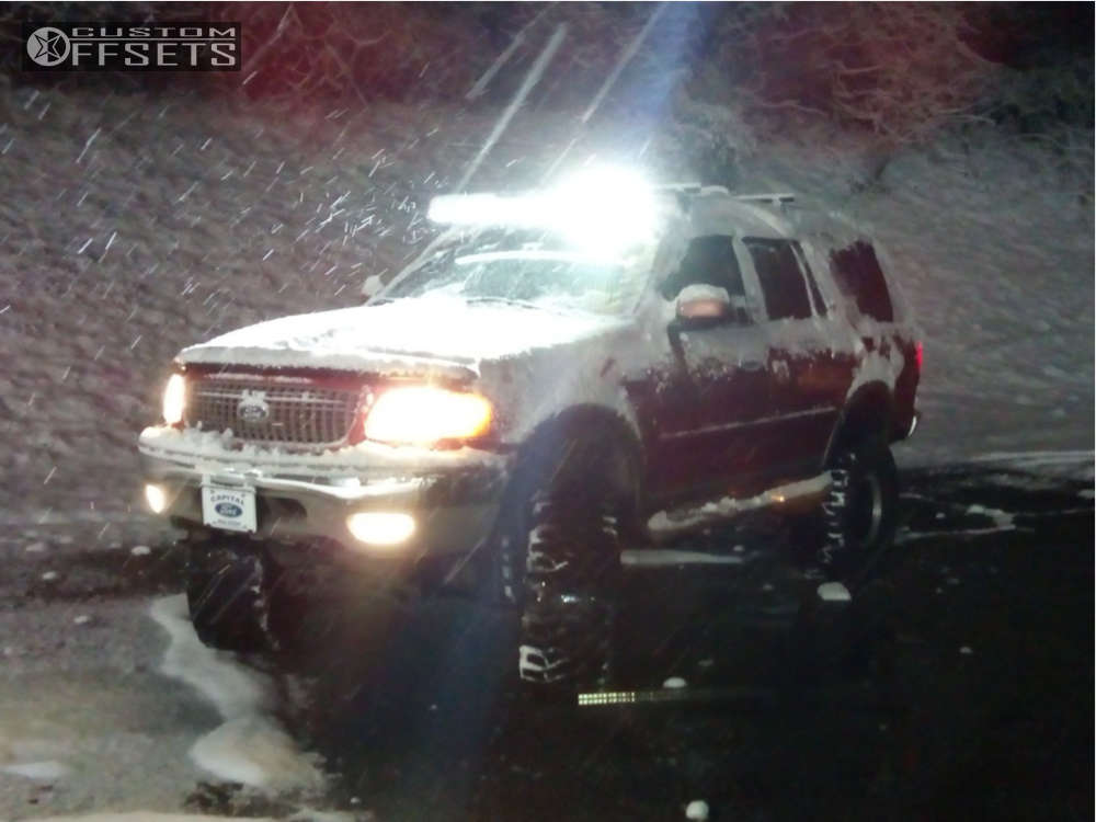 2000 Ford Expedition with 16x10 -25 Mickey Thompson Classic and 38/15 ...