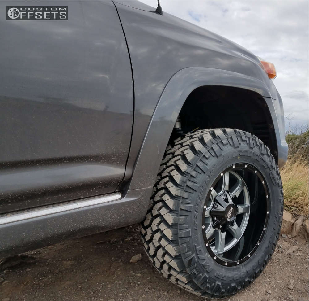 2012 Toyota 4Runner with 18x10 -24 Moto Metal Mo970 and 285/65R18 Nitto ...