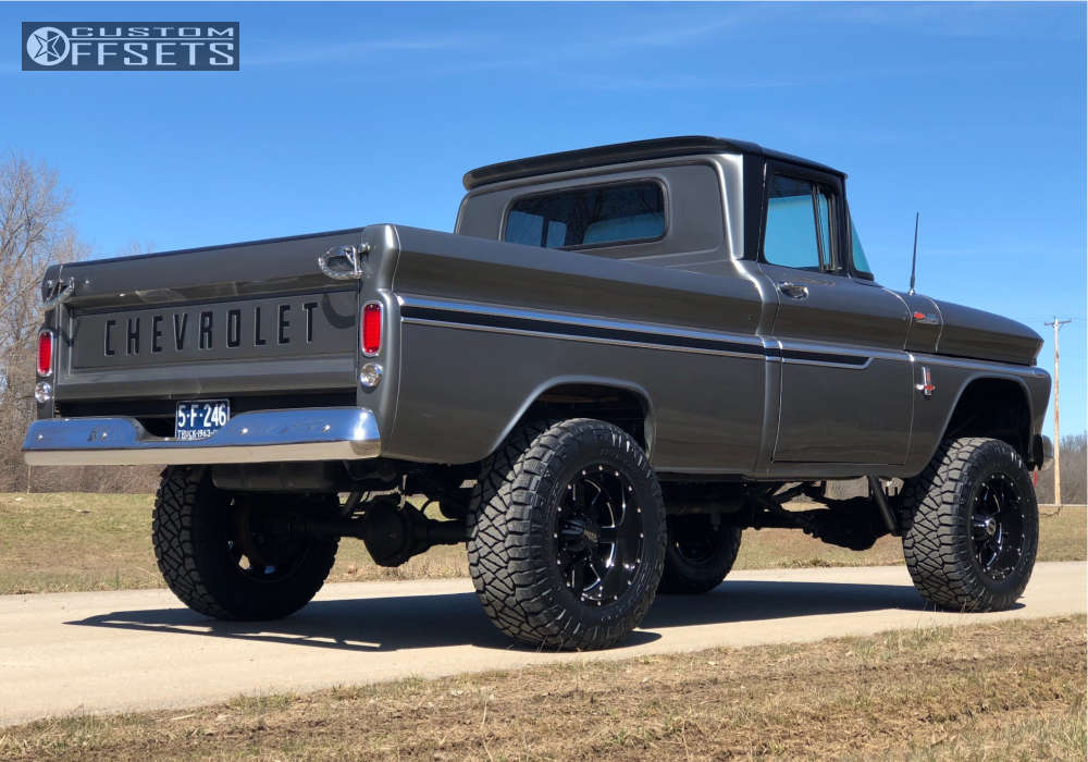 1963 Chevrolet K10 with 18x10 -24 Moto Metal Mo962 and 33/12.5R18 Nitto ...