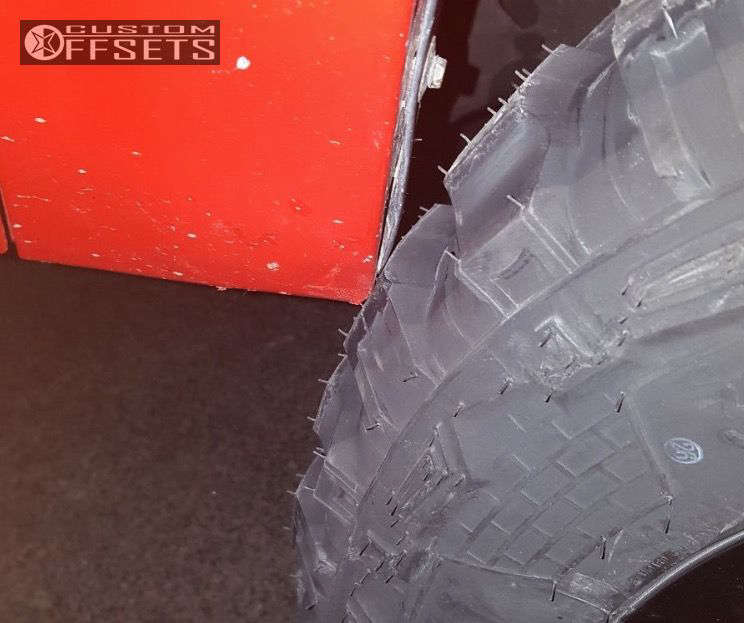 2008 Chevrolet Silverado 1500 with 20x9 -12 Mayhem Assault and 33/12 ...