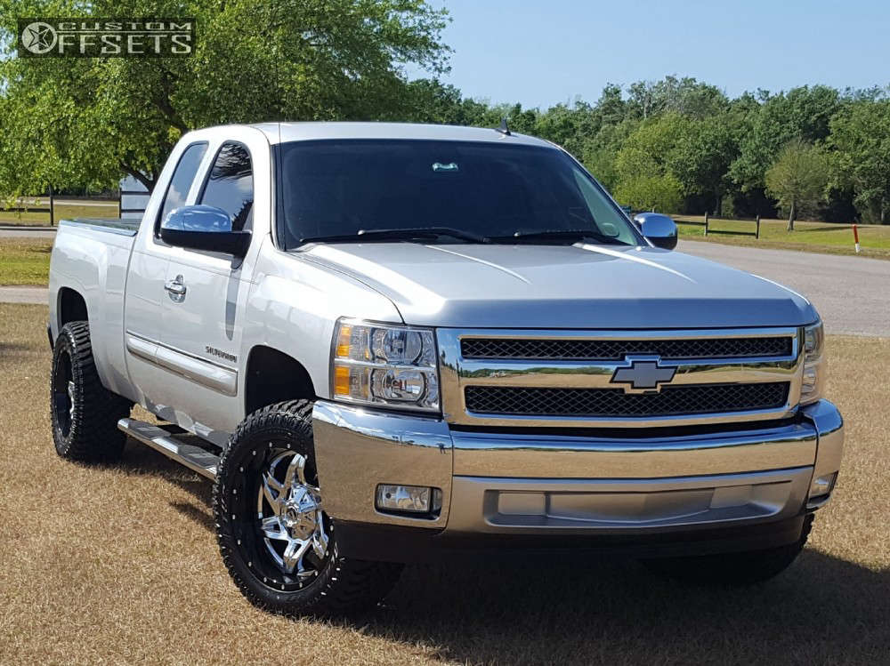 2013 Chevrolet Silverado 1500 with 20x10 -18 Fuel Rocker and 33/12.5R20 ...