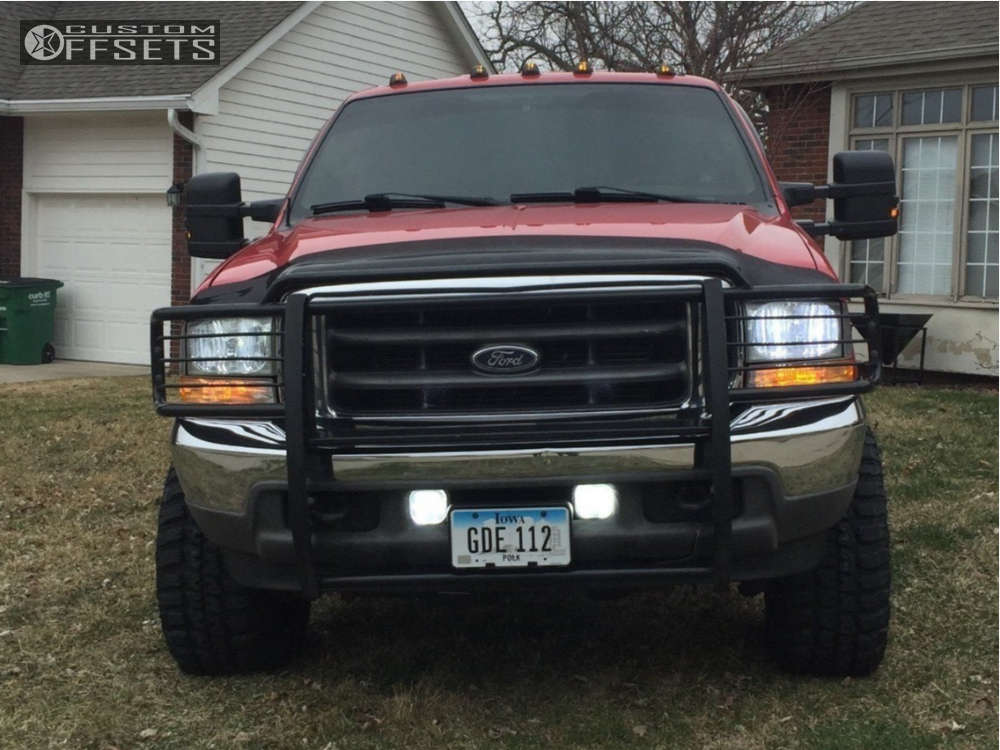 2003 Ford F-250 Super Duty with 20x12 -44 Moto Metal 962 and 33/12.5R20 ...