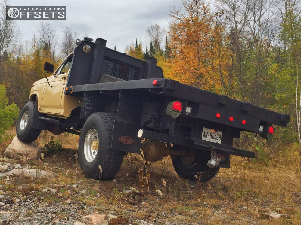 1986 Ford F-250 with 16x10 -25 Axe Offroad 58 and 37/12.5R16 Goodyear ...