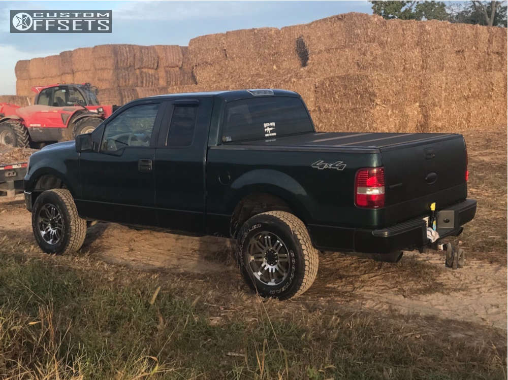 2007 Ford F-150 with 18x8.5 18 Vision Warrior and 33/12.5R18 Hercules ...