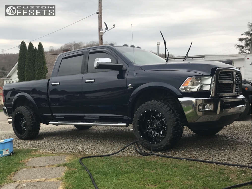 2012 Ram 2500 with 20x12 -44 Fuel Lethal and 33/12.5R20 Federal ...
