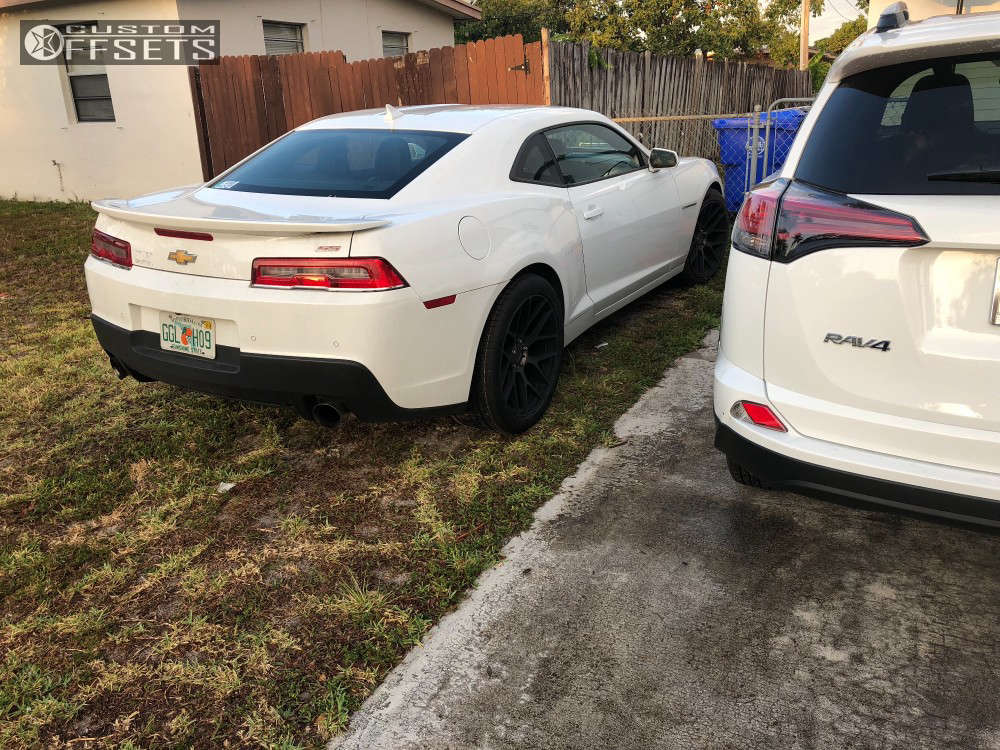 2015 Chevrolet Camaro with 20x10 40 Niche Intake and 275/40R20 ...
