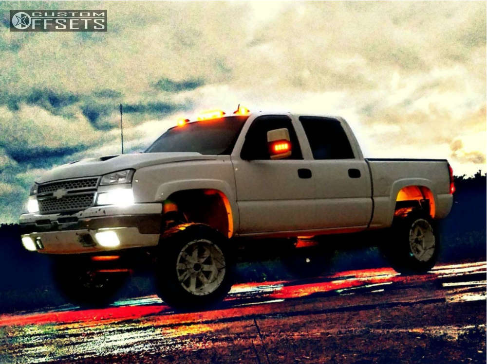 2005 Chevrolet Silverado 1500 with 20x12 -44 Moto Metal Mo962 and 37/12 ...