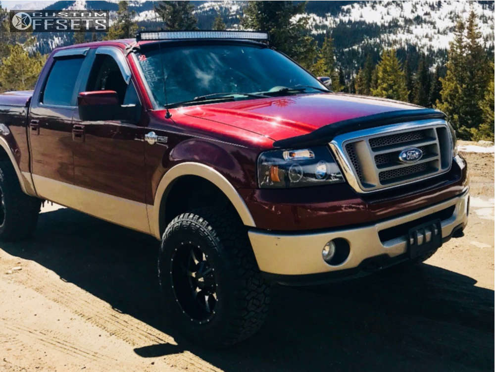 2007 Ford F-150 with 18x10 -24 Moto Metal MO970 and 33/12.5R18 Fury ...