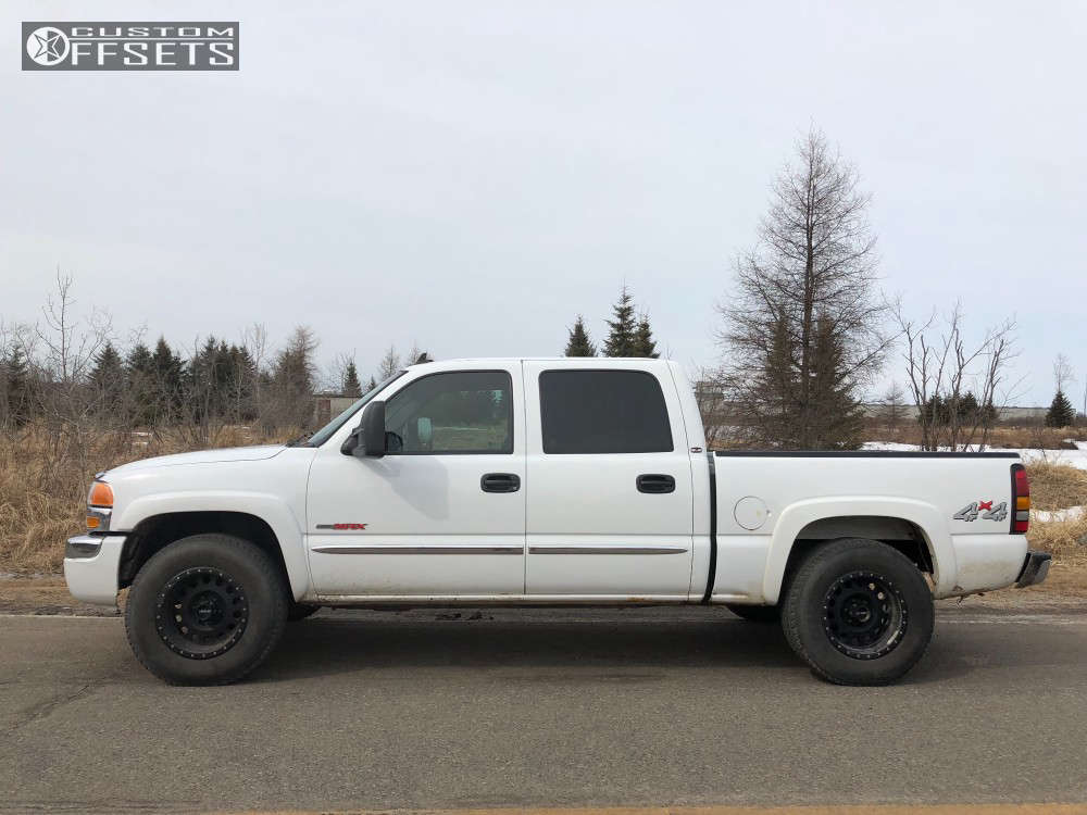 2006 GMC Sierra 1500 with 18x9 -12 Method Hole and 275/70R18 Firestone ...