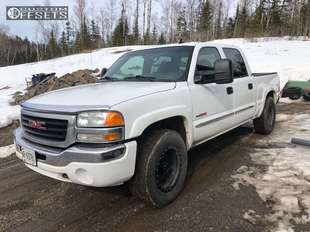 2006 GMC Sierra 1500 with 18x9 -12 Method Hole and 275/70R18 Firestone ...
