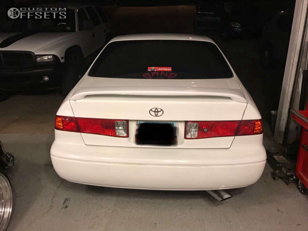 2001 Toyota Camry with 18x9.5 35 Niche Citrine and 225/45R18 Nankang NS ...