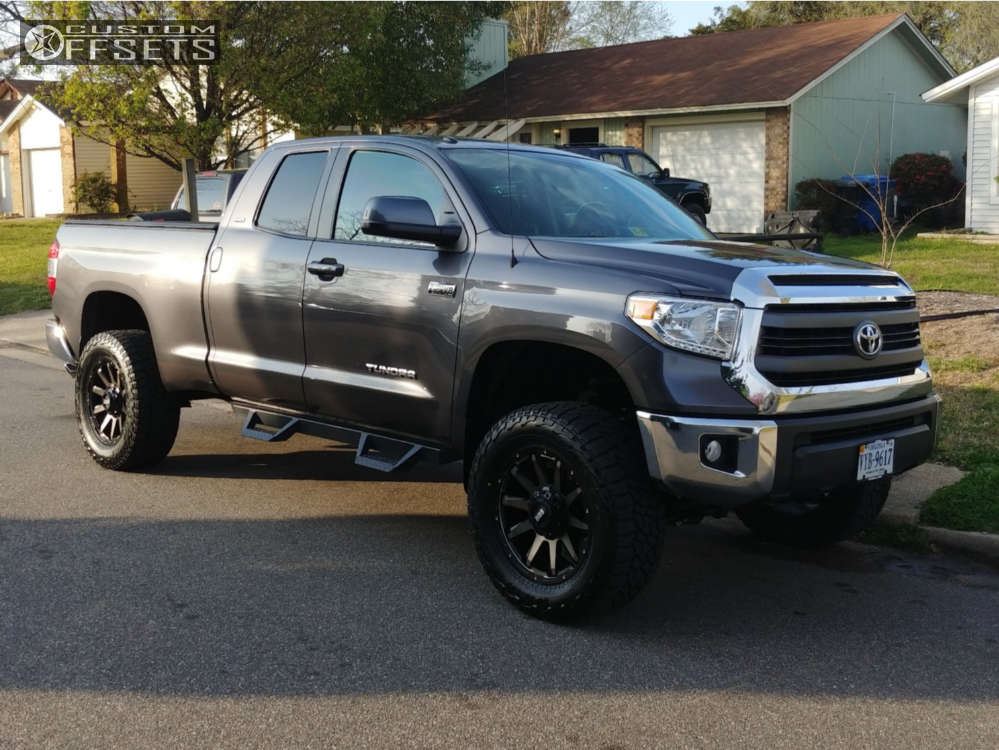 2015 Toyota Tundra with 20x9 0 Grid Gd05 and 35/12.5R20 Falken WildPeak ...