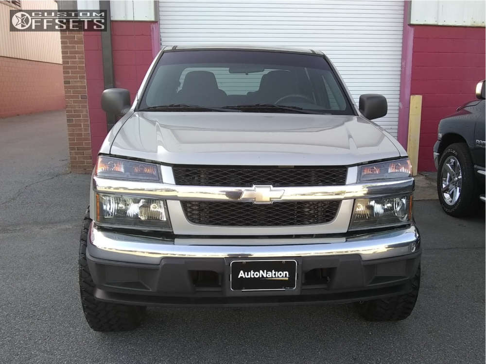 2006 Chevrolet Colorado with 17x9 -6 Pro Comp 01 and 265/70R17 Nitto ...