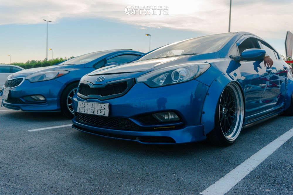 2015 Kia Forte Koup with 20x10.5 30 XXR 521 and 235/35R20 Hankook ...