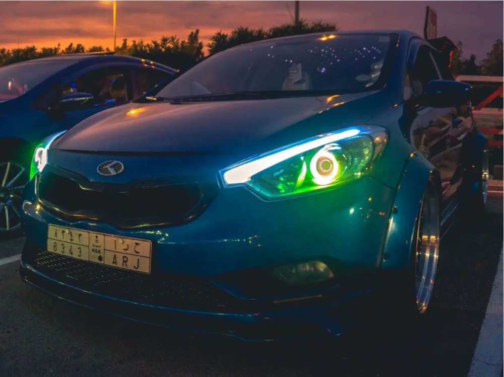 2015 Kia Forte Koup with 20x10.5 30 XXR 521 and 235/35R20 Hankook ...