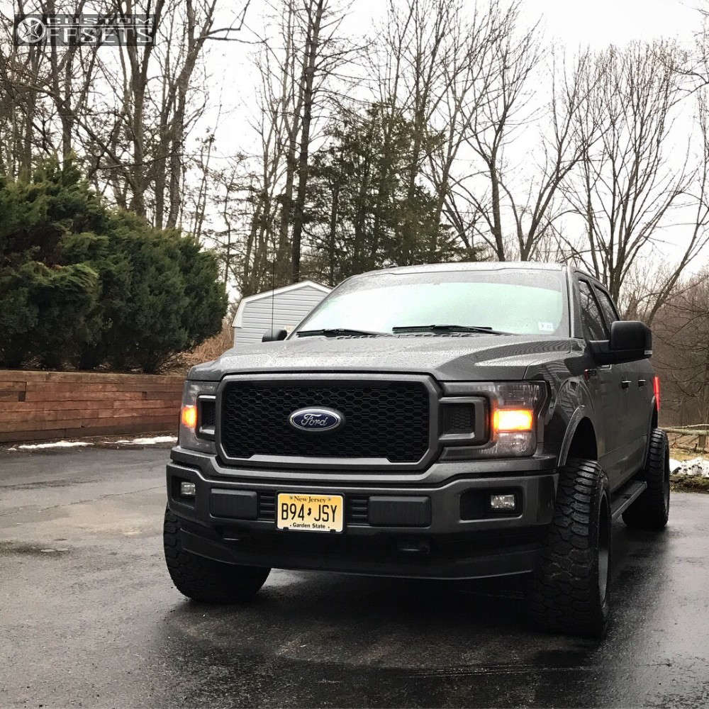 2018 Ford F-150 with 20x12 -51 Toxic Punisher and 305/55R20 AMP Terrain ...