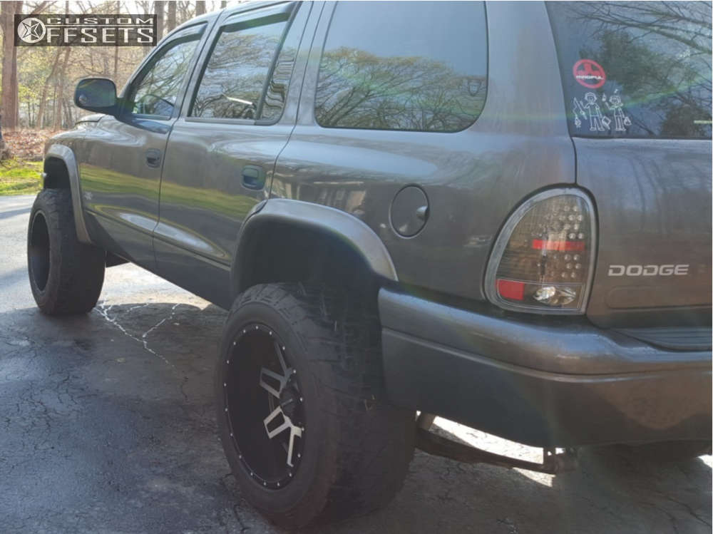2002 Dodge Durango with 20x12 -44 Raceline Injector and 315/50R20 ...