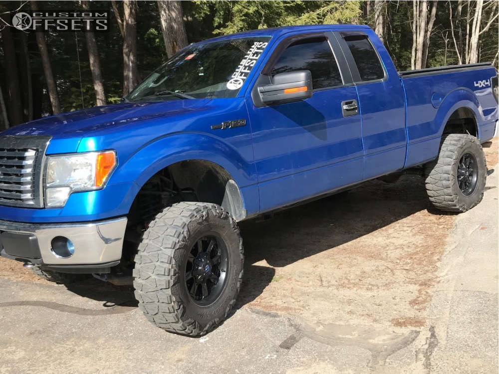2010 Ford F-150 with 18x9 1 Fuel Hydro and 35/12.5R18 Nitto Mud ...