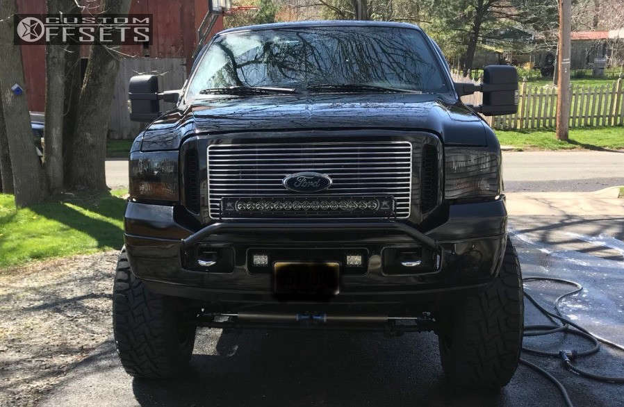 2007 Ford F-350 Super Duty with 20x12 -44 Havok H109 and 37/13.5R20 ...