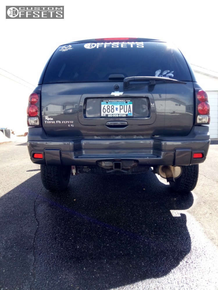 2007 Chevrolet Trailblazer with 17x8 10 Alloy Ion Style 179 and 245 ...