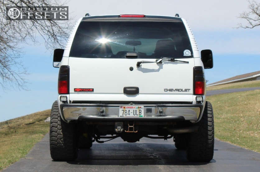 2005 Chevrolet Tahoe with 20x12 -44 Ballistic Rage and 305/55R20 AMP ...