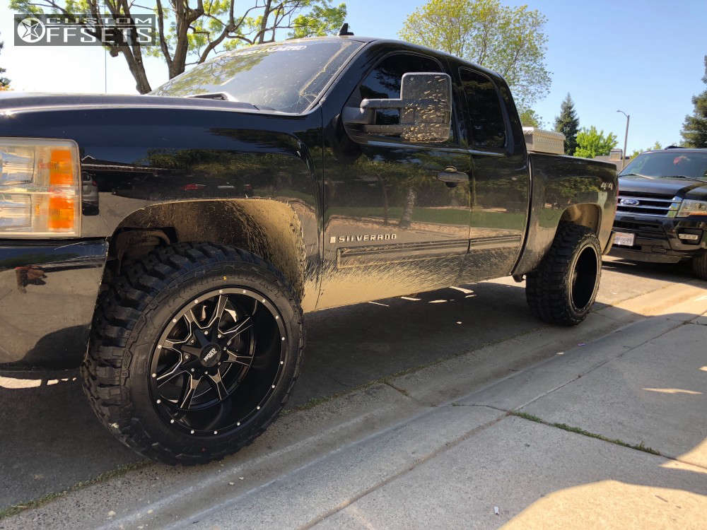 2009 Chevrolet Silverado 1500 with 20x12 -44 Moto Metal Mo970 and 33/12 ...