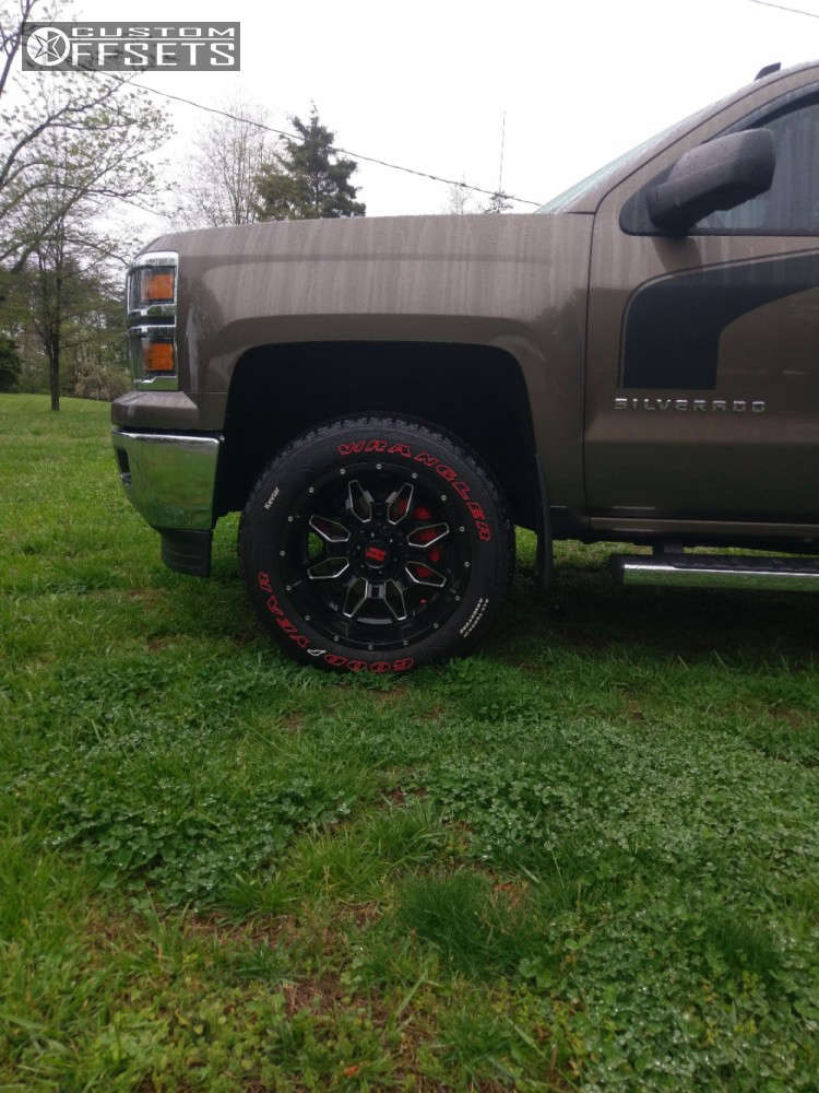2014 Chevrolet Silverado 1500 with 20x10 -24 Havok H109 and 275/55R20 ...