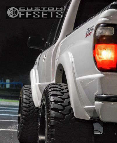 2002 Mazda B3000 with 20x12 -44 Fuel Throttle and 33/12.5R20 Lexani Mud ...