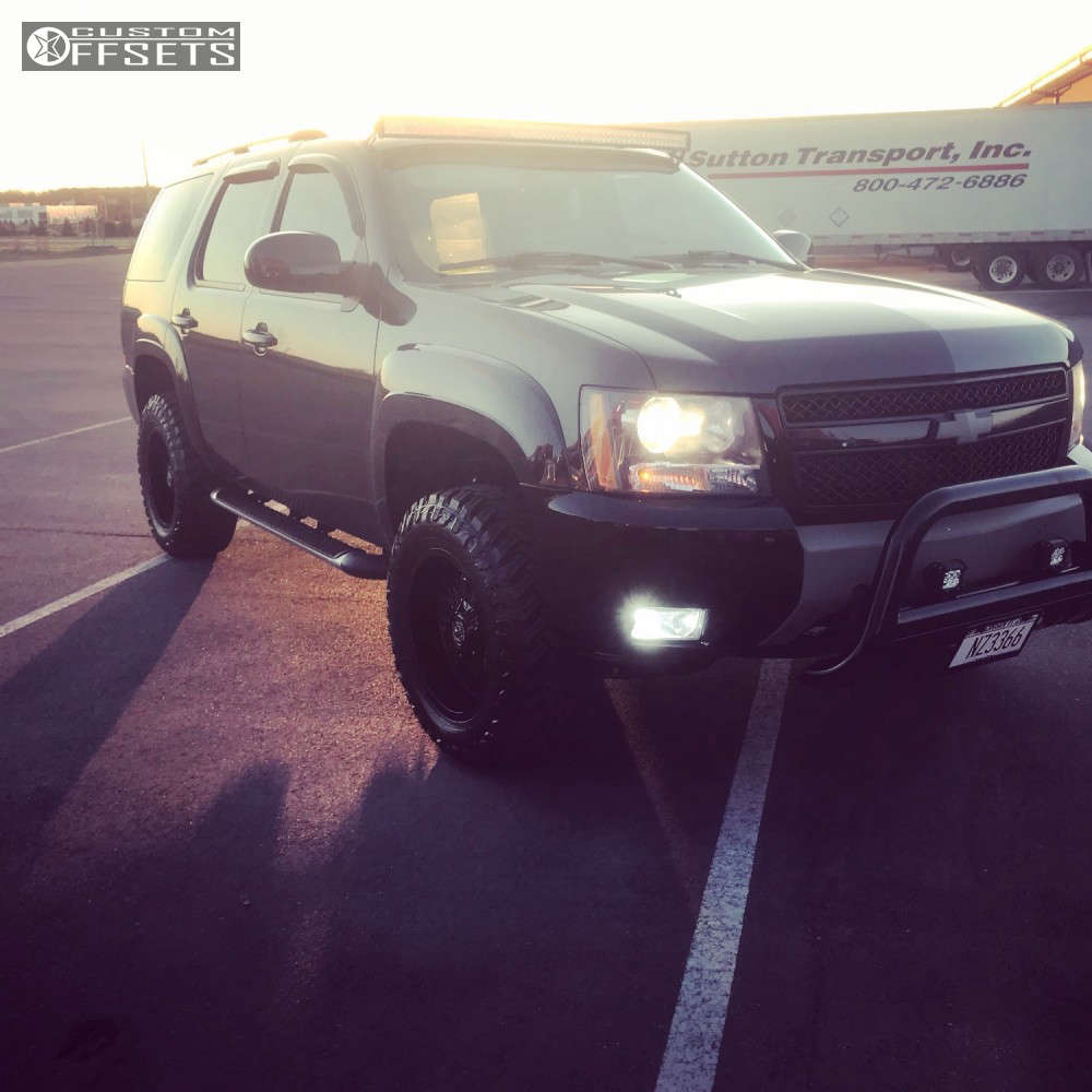 2007 Chevrolet Tahoe with 18x9 -12 Panther Offroad 580 and 275/65R18 ...
