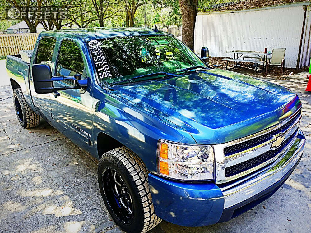 2008 Chevrolet Silverado 1500 with 20x10 -24 G-FX Tr10 and 285/55R20 ...