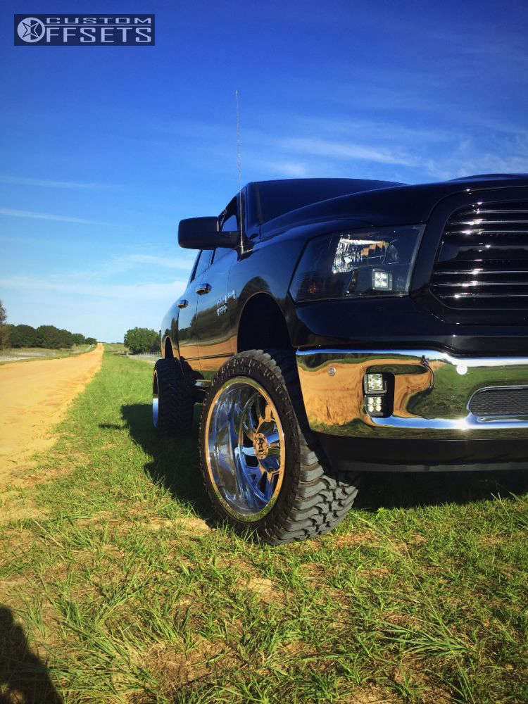 2015 Ram 1500 with 22x12 -44 RBP Glock and 33/12.5R22 Mark Ma Darkar ...