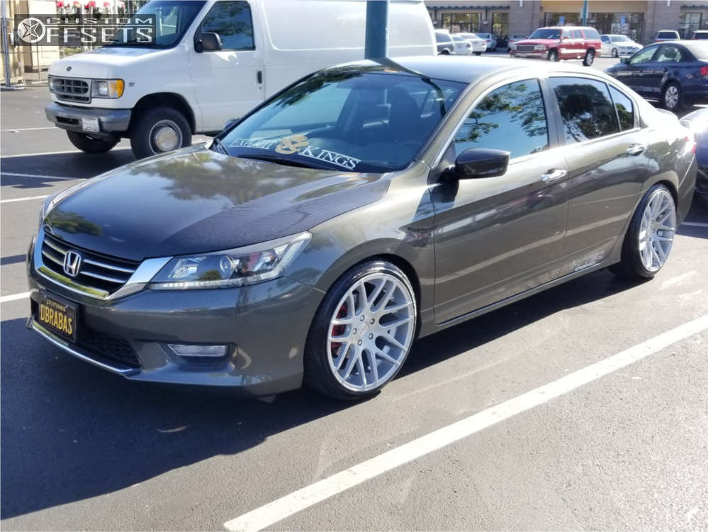 2013 Honda Accord with 19x9.5 40 Zenetti Monterey and 235/35R19 ...
