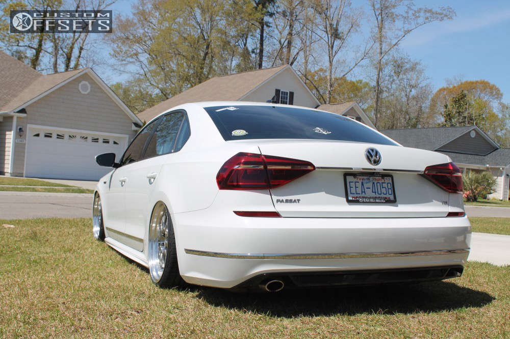 2017 Volkswagen Passat with 19x8.5 30 ESR Sr01 and 215/35R19 Achilles ...