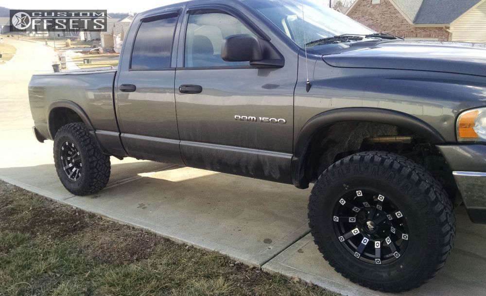 2003 Dodge Ram 1500 with 17x9 -12 Red Dirt Road Digger and 35/12.5R17 ...