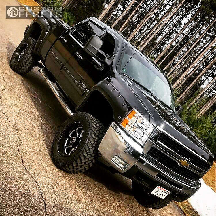 2009 Chevrolet Silverado 2500 HD with 20x10 -19 Hostile Exile and 35/12 ...